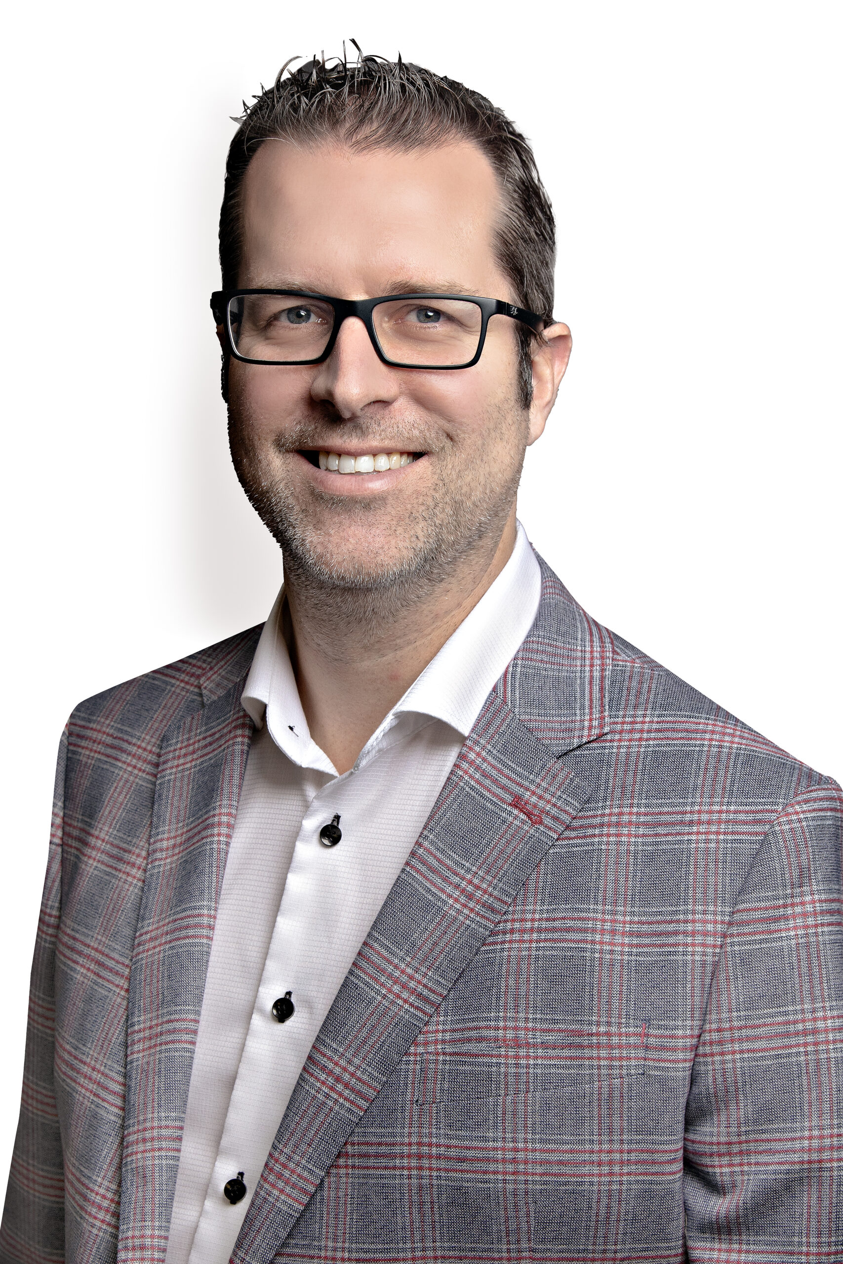 Jeremy A. Giles - MacNeil Edmundson CPA